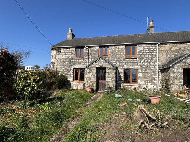 5 Bedroom Semi Detached House
