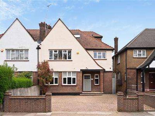 5 Bedroom Semi Detached House