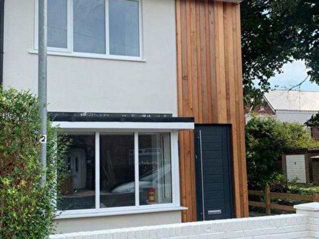 5 Bedroom Semi Detached House To Rent In Bed / Bath Lower Regent Street, NG9