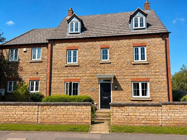 5 Bedroom Semi Detached House To Rent In Bridge Street, Thrapston, NN14