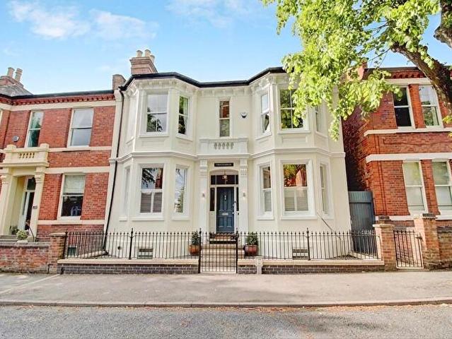 5 Bedroom Semi Detached House To Rent In Chester House, Leicester Street, Leamington Spa, CV32