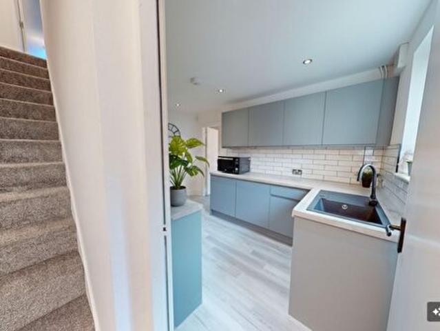 5 Bedroom Semi Detached House To Rent In Church Street, Lenton, NG7