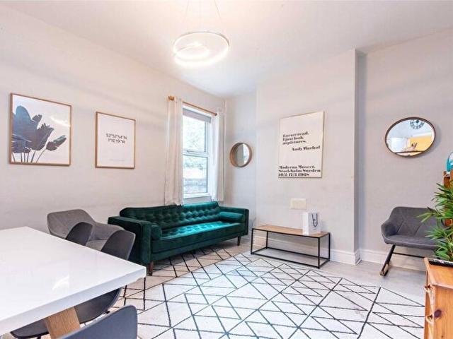 5 Bedroom Semi Detached House To Rent In Gregory Boulevard, Forest Fields, NG7