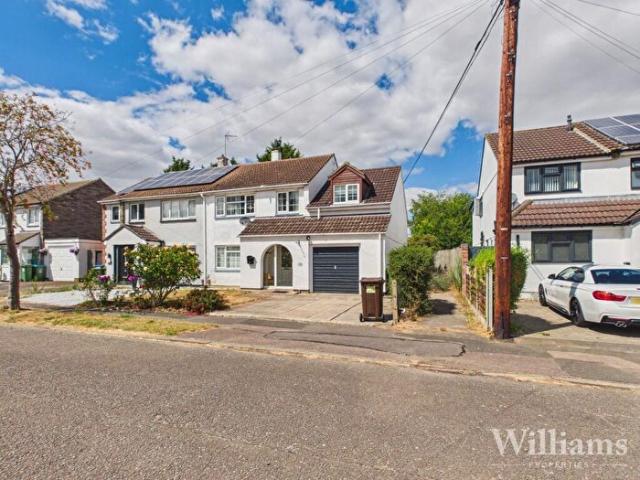 5 Bedroom Semi Detached House To Rent In Ivinghoe View, Aylesbury, HP20