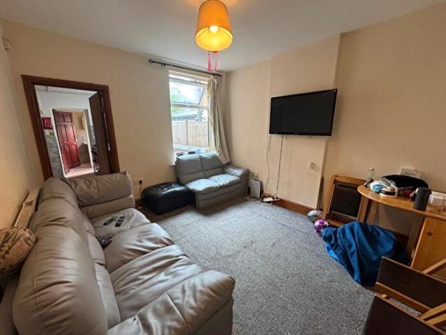 5 Bedroom Semi Detached House To Rent In Kimbolton Avenue, Lenton, NG7