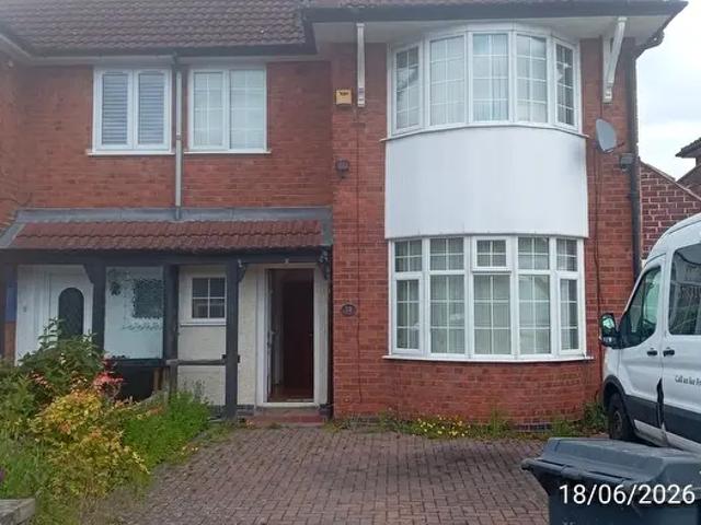 5 Bedroom Semi Detached House To Rent In Rowley Fields Avenue, Leicester, LE3