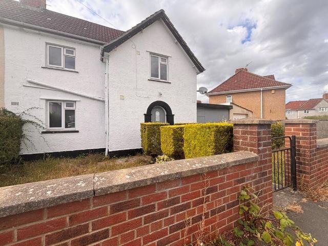 5 bedroom semi detached house to rent