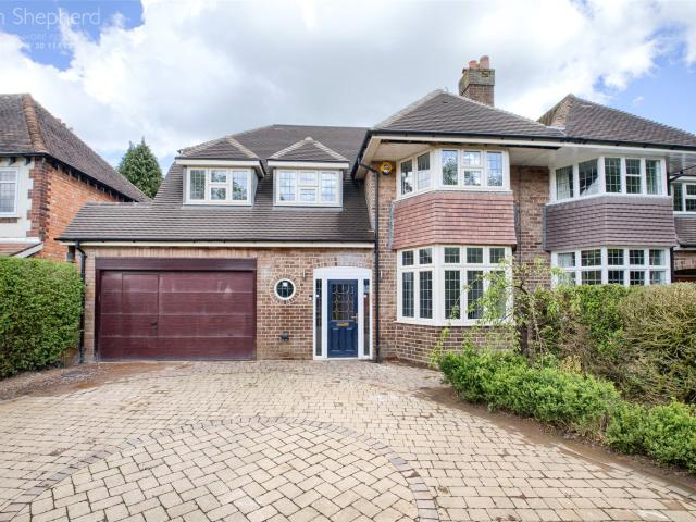 5 bedroom semi detached house to rent