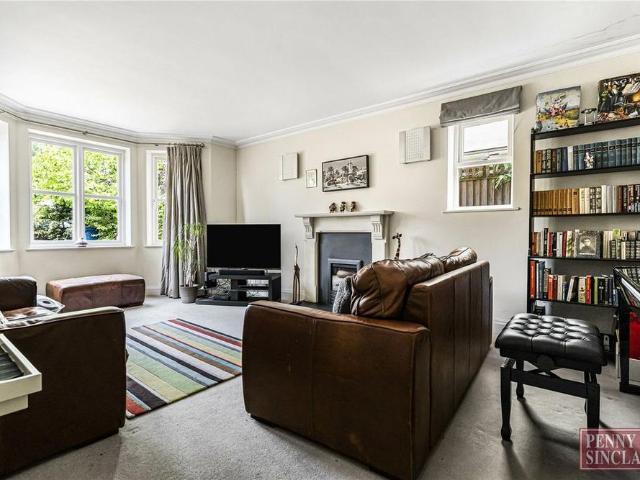 5 bedroom semi detached house to rent