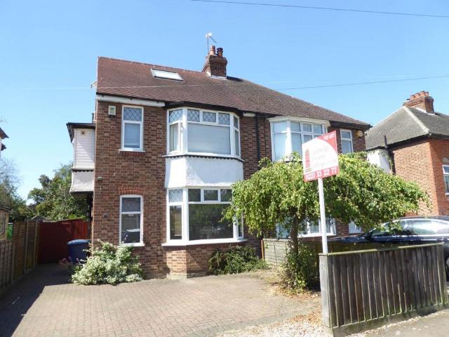 5 bedroom semi detached house to rent