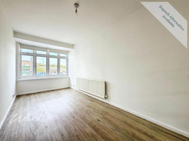 5 bedroom semi detached house to rent