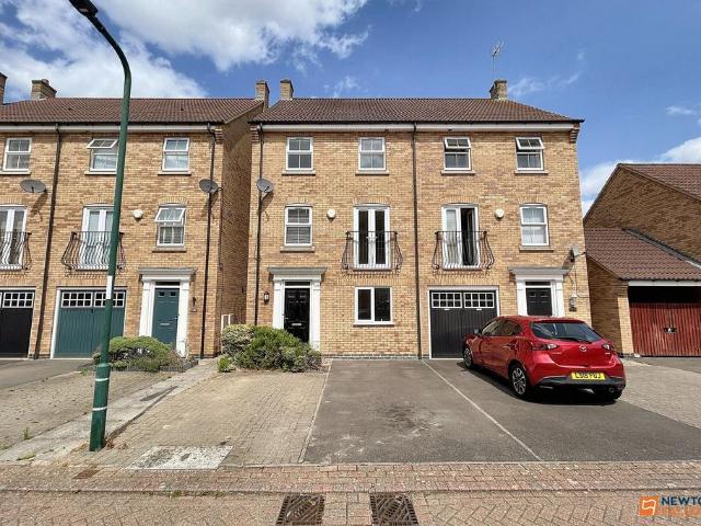 5 bedroom semi detached house to rent