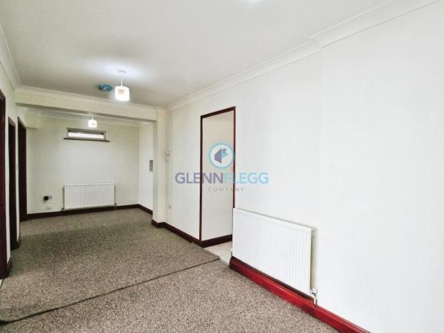 5 bedroom semi detached house to rent