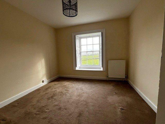 5 bedroom semi detached house to rent