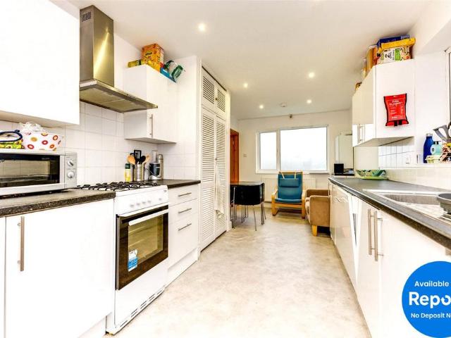 5 bedroom semi detached house to rent