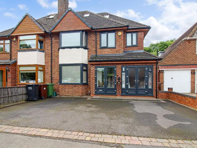 5 bedroom semi detached house to rent