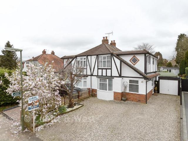4 bedroom semi detached house for sale