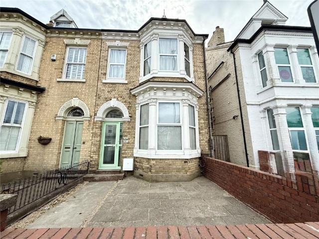 5 bedroom semi detached house for sale