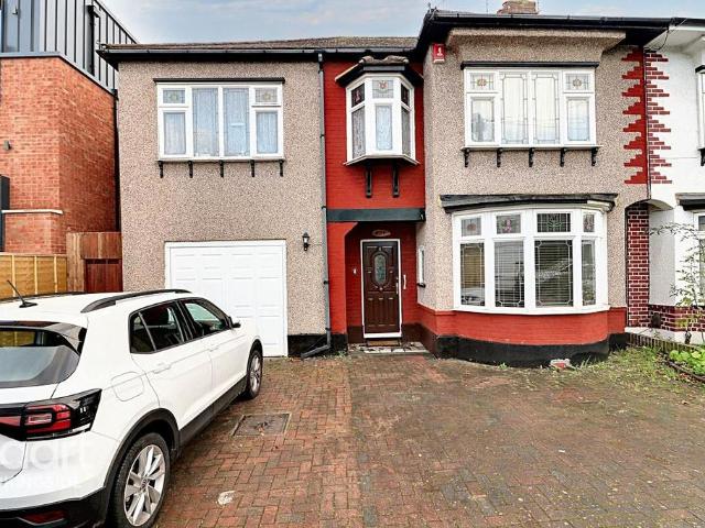 5 bedroom semi detached house for sale