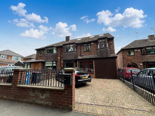 5 bedroom semi detached house for sale