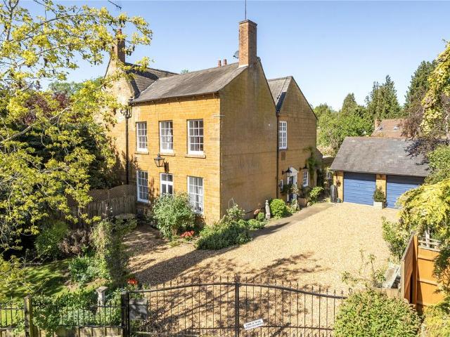 5 bedroom semi detached house for sale