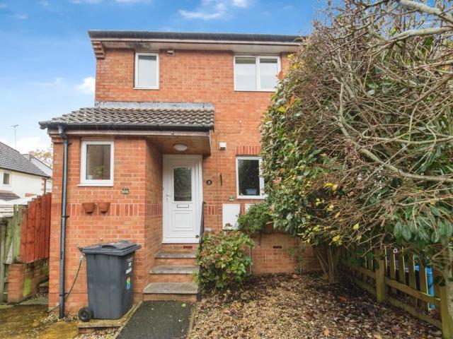 5 bedroom semi detached house for sale