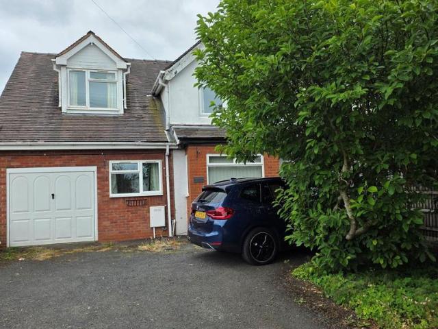 5 bedroom semi detached house for sale