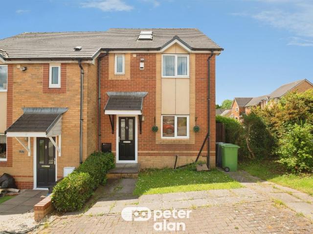 5 bedroom semi detached house for sale