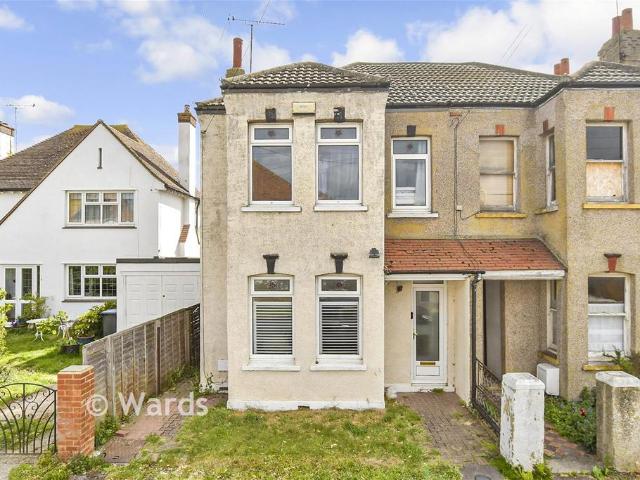 5 bedroom semi detached house for sale