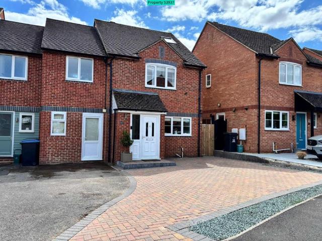 5 bedroom semi detached house for sale