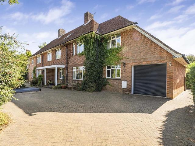5 bedroom semi detached house for sale