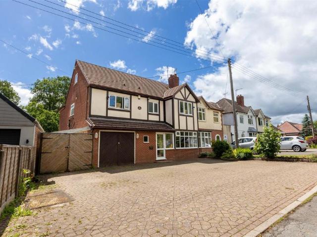 5 bedroom semi detached house for sale