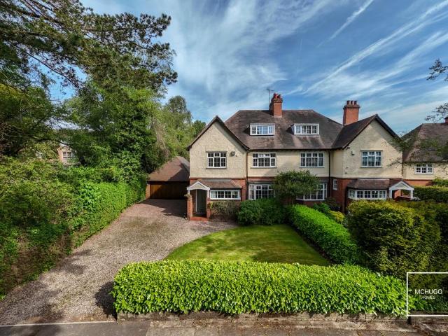 5 bedroom semi detached house for sale