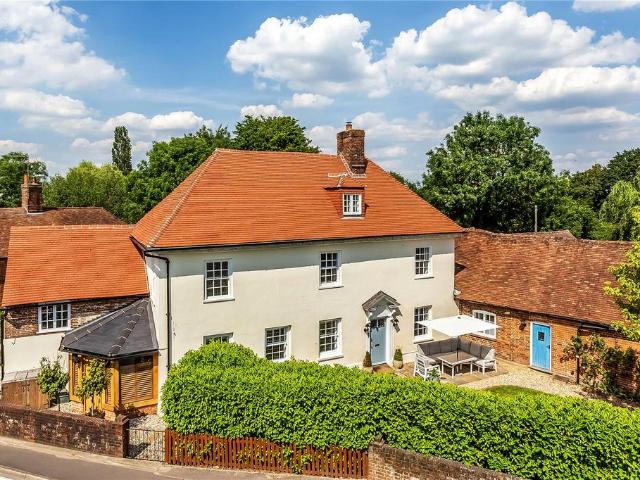 5 bedroom semi detached house for sale