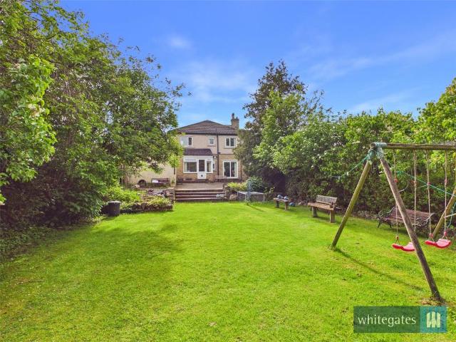 5 bedroom semi detached house for sale
