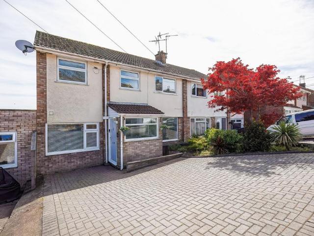 5 bedroom semi detached house for sale