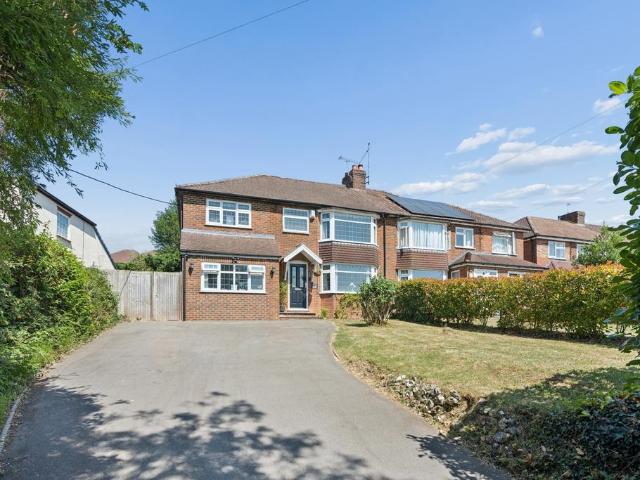 5 bedroom semi detached house for sale