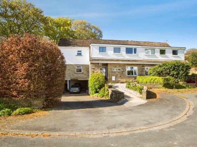 5 bedroom semi detached house for sale