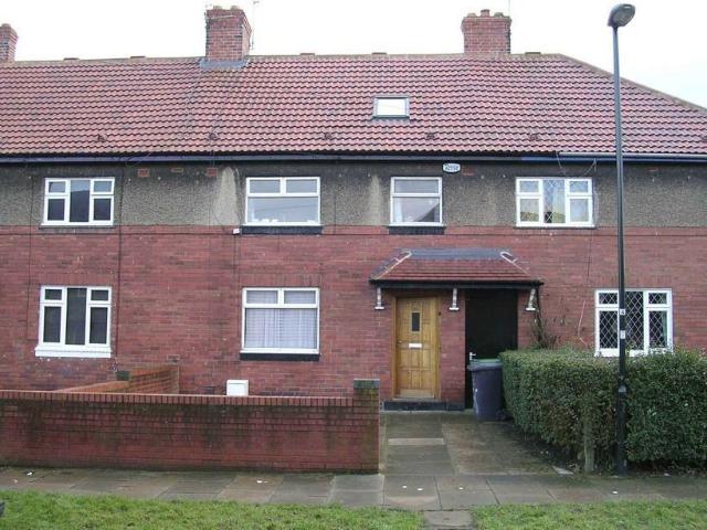 5 bedroom semi detached house for sale