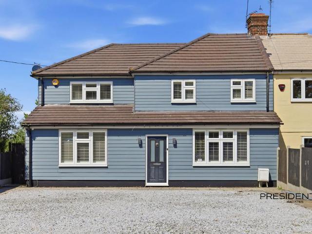 5 bedroom semi detached house for sale