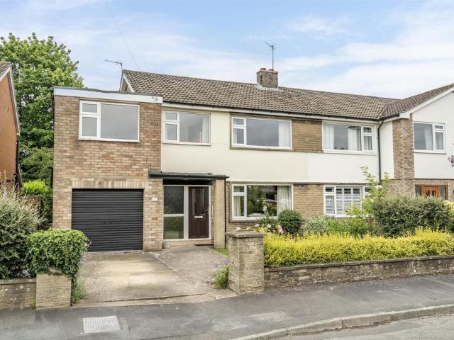 5 bedroom semi detached house for sale