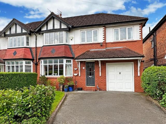 5 bedroom semi detached house for sale