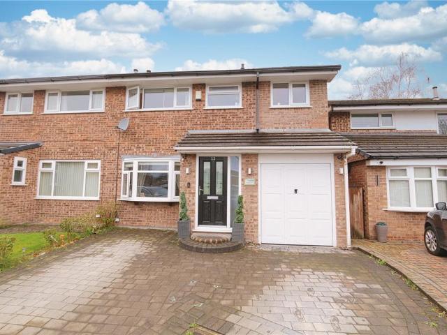 5 bedroom semi detached house for sale