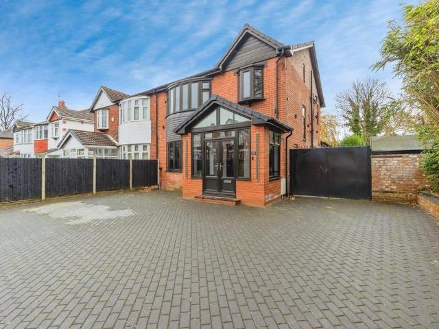 5 bedroom semi detached house for sale
