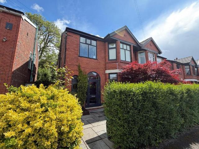 5 bedroom semi detached house for sale