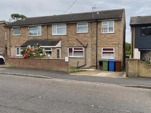 5 bedroom semi detached house for sale