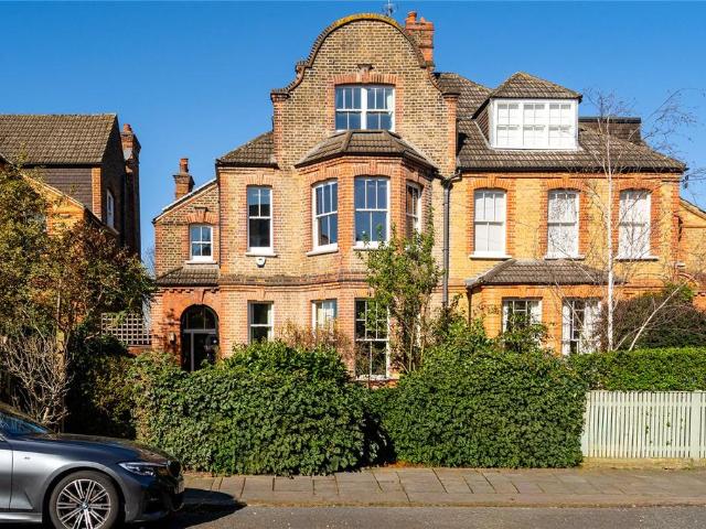 5 bedroom semi detached house for sale