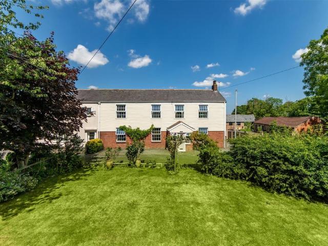 5 bedroom semi detached house for sale