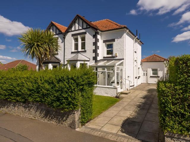 5 bedroom semi detached house for sale