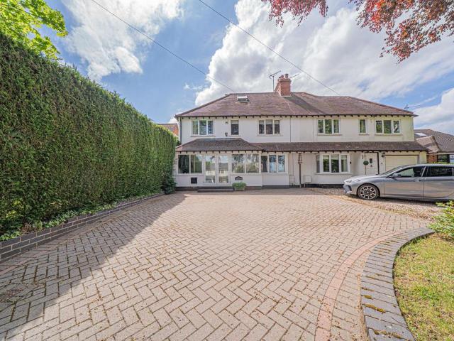 5 bedroom semi detached house for sale
